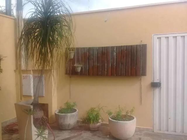 Casa / Sobrado para Venda em São José do Rio Preto/SP Parque das Flores II 4 Quartos