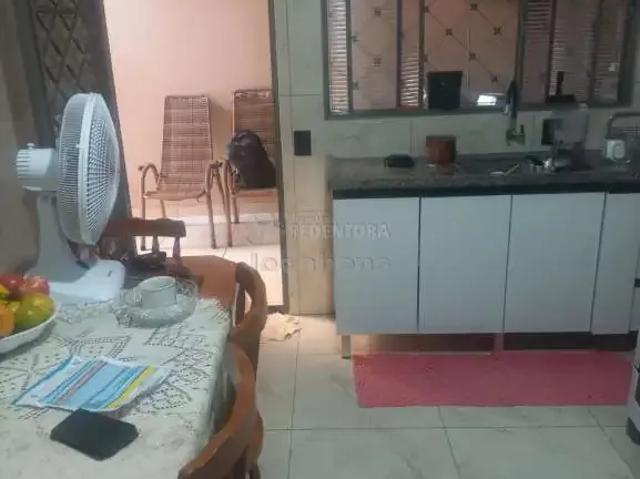 Casa / Sobrado para Venda em São José do Rio Preto/SP Parque Estoril 4 Quartos