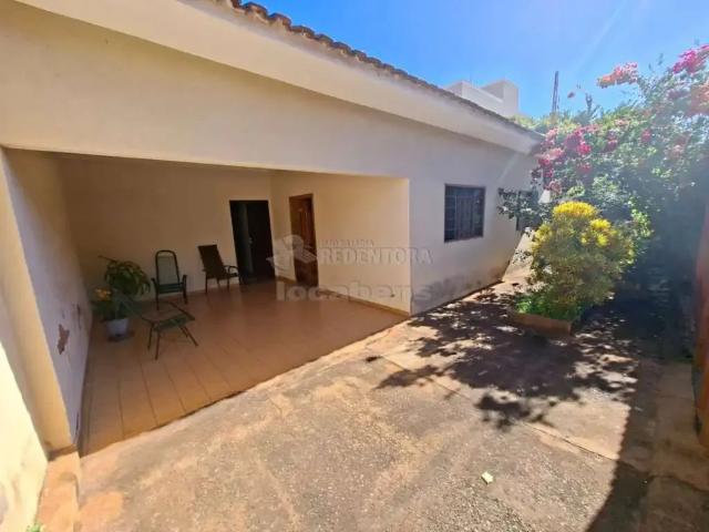Casa / Sobrado para Venda em São José do Rio Preto/SP Parque Estoril 4 Quartos