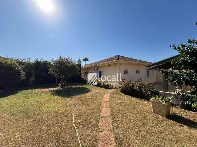 Casa / Sobrado para Venda em São José do Rio Preto/SP Parque Industrial 4 Quartos