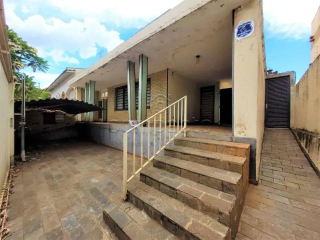 Casa / Sobrado para Venda em São José do Rio Preto/SP Parque Industrial 3 Quartos