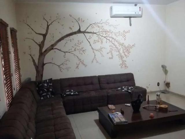 Casa / Sobrado para Venda em São José do Rio Preto/SP Parque Residencial Comendador Mançor Daud 4 Quartos