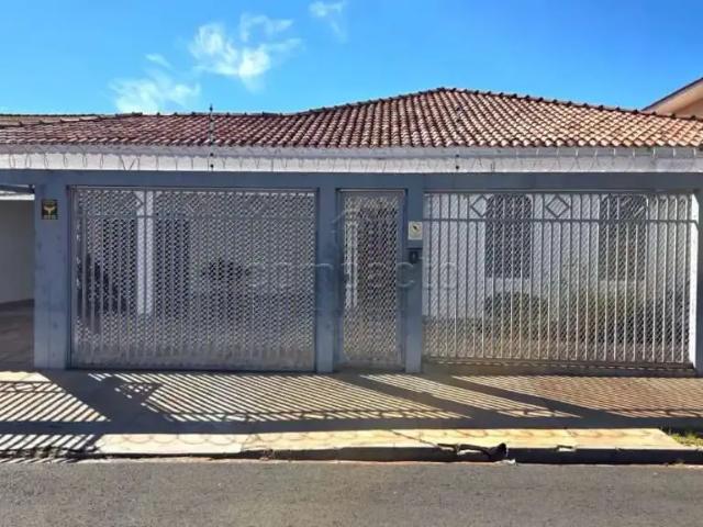 Casa / Sobrado para Venda em São José do Rio Preto/SP Parque Residencial Comendador Mançor Daud 4 Quartos