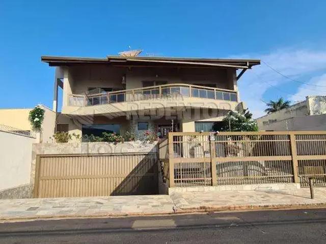 Casa / Sobrado para Venda em São José do Rio Preto/SP Parque Residencial Comendador Mançor Daud 6 Quartos