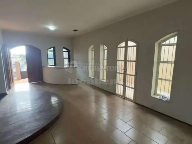 Casa / Sobrado para Venda em São José do Rio Preto/SP Parque Residencial Comendador Mançor Daud 3 Quartos