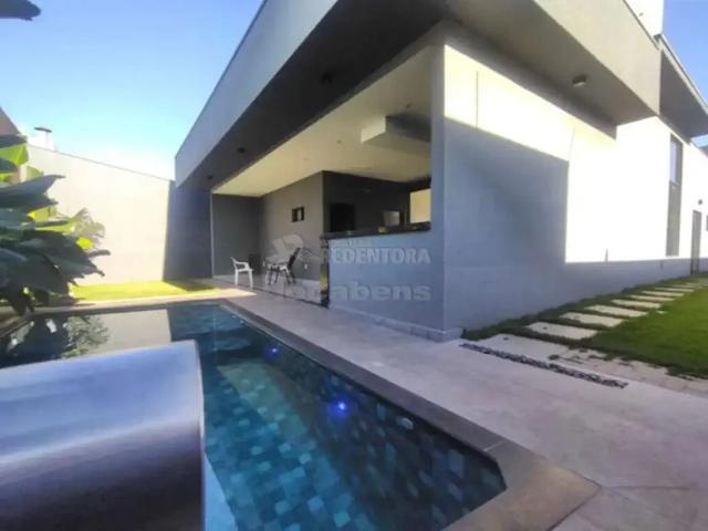 Casa / Sobrado para Venda em São José do Rio Preto/SP Parque Residencial Comendador Mançor Daud 3 Quartos