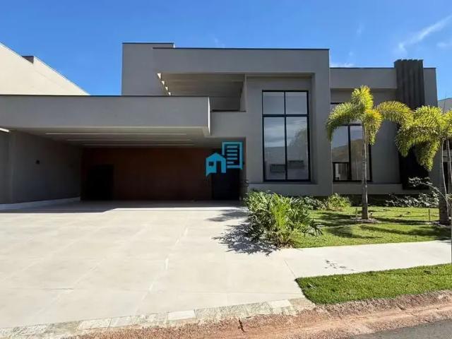 Casa / Sobrado para Venda em São José do Rio Preto/SP Parque Residencial Damha V 4 Quartos