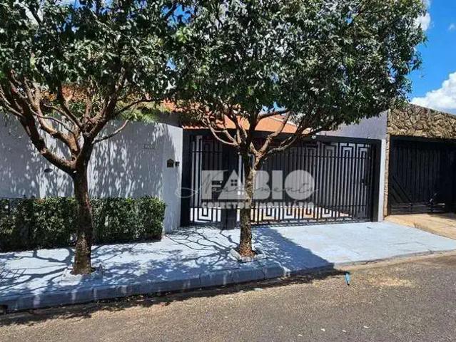 Casa / Sobrado para Venda em São José do Rio Preto/SP Residencial Gabriela 3 Quartos