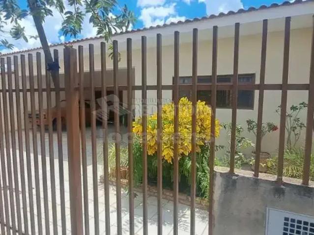 Casa / Sobrado para Venda em São José do Rio Preto/SP Residencial Macedo Teles I 3 Quartos