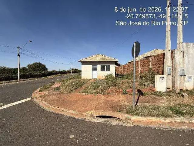 Casa / Sobrado para Venda em São José do Rio Preto/SP Residencial Maria Clara 2 Quartos