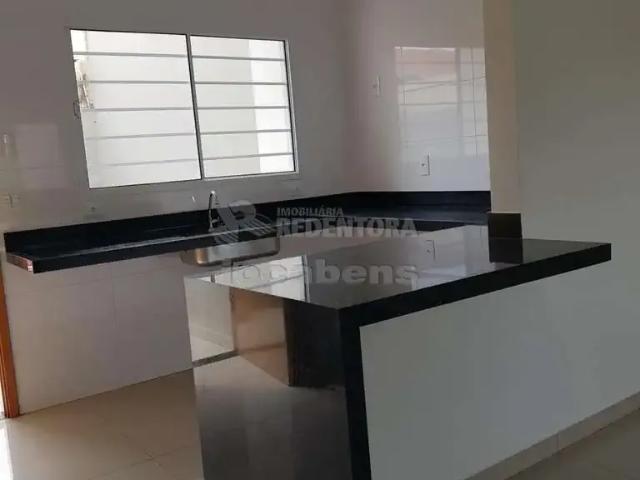 Casa / Sobrado para Venda em São José do Rio Preto/SP Residencial Nato Vetorasso 3 Quartos