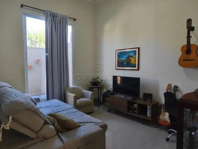 Casa / Sobrado para Venda em São José do Rio Preto/SP Residencial Nato Vetorasso 3 Quartos