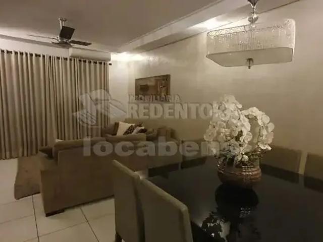 Casa / Sobrado para Venda em São José do Rio Preto/SP Residencial Palestra 2 Quartos
