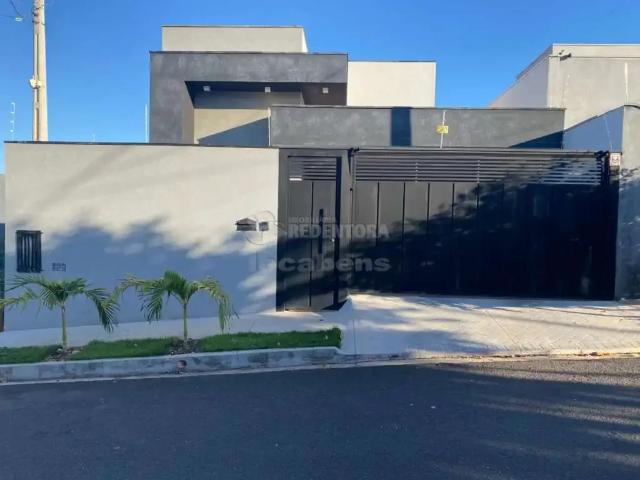 Casa / Sobrado para Venda em São José do Rio Preto/SP Residencial Palestra 3 Quartos