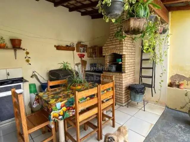Casa / Sobrado para Venda em São José do Rio Preto/SP Residencial Palestra 3 Quartos