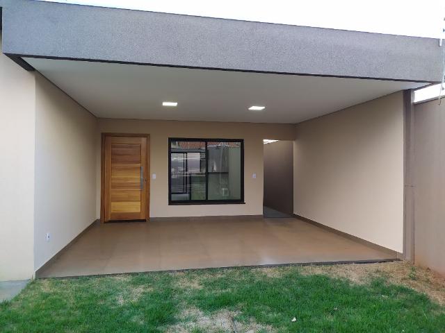Casa / Sobrado para Venda em São José do Rio Preto/SP Residencial Santa Regina 3 Quartos