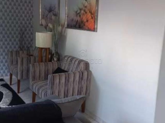 Casa / Sobrado para Venda em São José do Rio Preto/SP Roseiral 4 Quartos