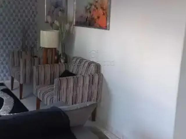 Casa / Sobrado para Venda em São José do Rio Preto/SP Roseiral 4 Quartos