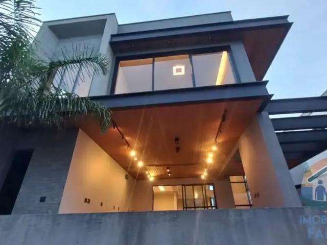 Casa / Sobrado para Venda em São José dos Campos/SP Condomínio Residencial Alphaville II 4 Quartos