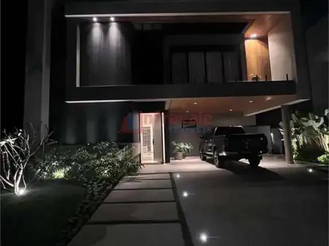 Casa / Sobrado para Venda em São José dos Campos/SP Condomínio Residencial Alphaville 5 Quartos