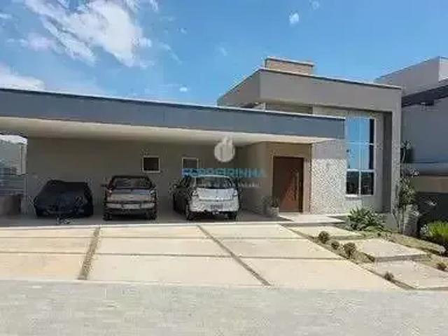 Casa / Sobrado para Venda em São José dos Campos/SP Condomínio Residencial Colinas do Paratehy 4 Quartos