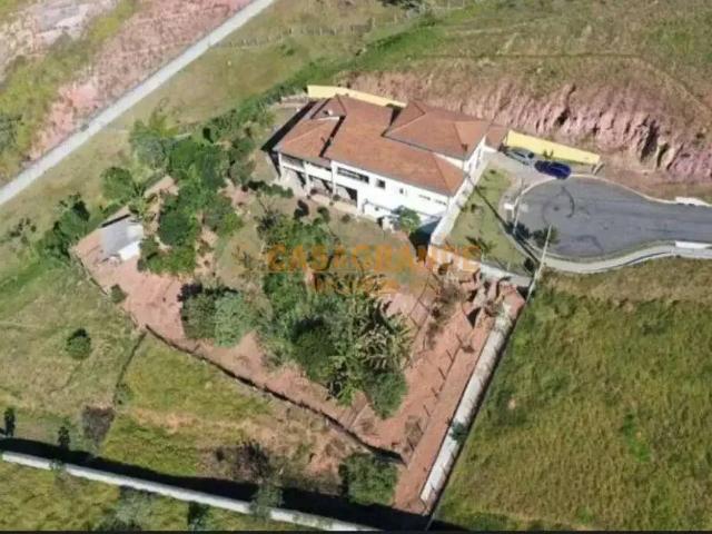 Casa / Sobrado para Venda em São José dos Campos/SP Condomínio Residencial Mantiqueira 4 Quartos