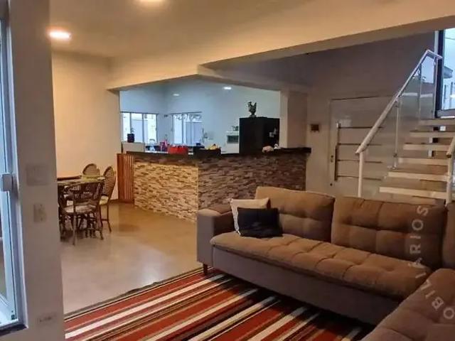 Casa / Sobrado para Venda em São José dos Campos/SP Condomínio Residencial Mantiqueira 4 Quartos