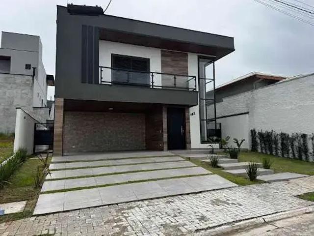 Casa / Sobrado para Venda em São José dos Campos/SP Condomínio Residencial Mantiqueira 4 Quartos