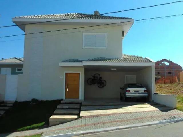 Casa / Sobrado para Venda em São José dos Campos/SP Condomínio Residencial Mantiqueira 3 Quartos