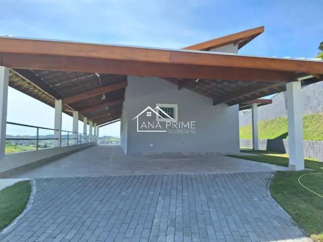 Casa / Sobrado para Venda em São José dos Campos/SP Condomínio Residencial Mantiqueira 3 Quartos