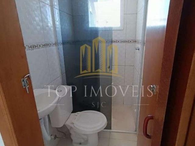 Casa / Sobrado para Venda em São José dos Campos/SP Conjunto Habitacional São José dos Campos A 3 Quartos