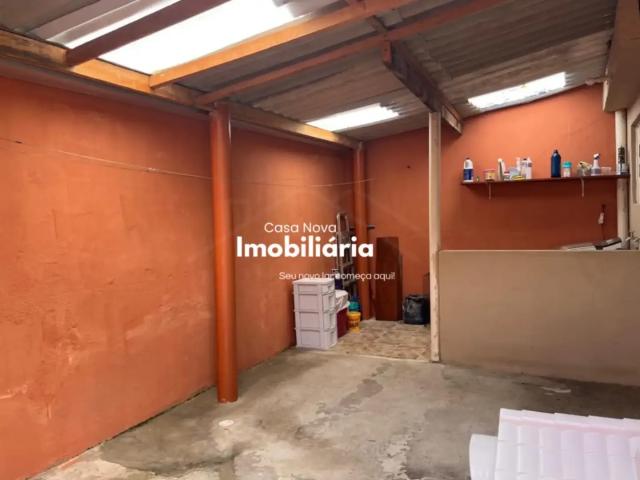 Casa / Sobrado para Venda em São José dos Campos/SP Conjunto Papa João Paulo II 2 Quartos