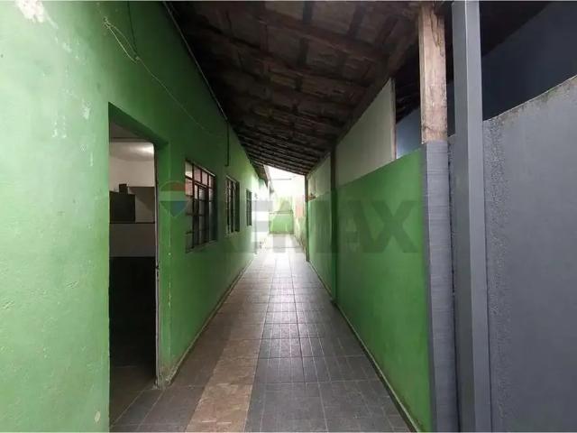 Casa / Sobrado para Venda em São José dos Campos/SP Conjunto Residencial Galo Branco