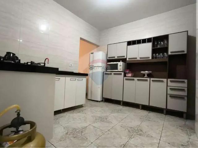 Casa / Sobrado para Venda em São José dos Campos/SP Conjunto Residencial Galo Branco 2 Quartos