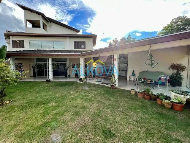 Casa / Sobrado para Venda em São José dos Campos/SP Conjunto Residencial Esplanada do Sol 5 Quartos