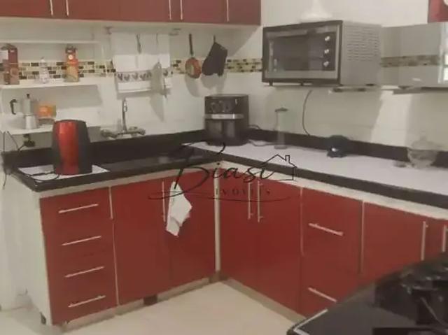 Casa / Sobrado para Venda em São José dos Campos/SP Conjunto Residencial Vale dos Pinheiros 4 Quartos