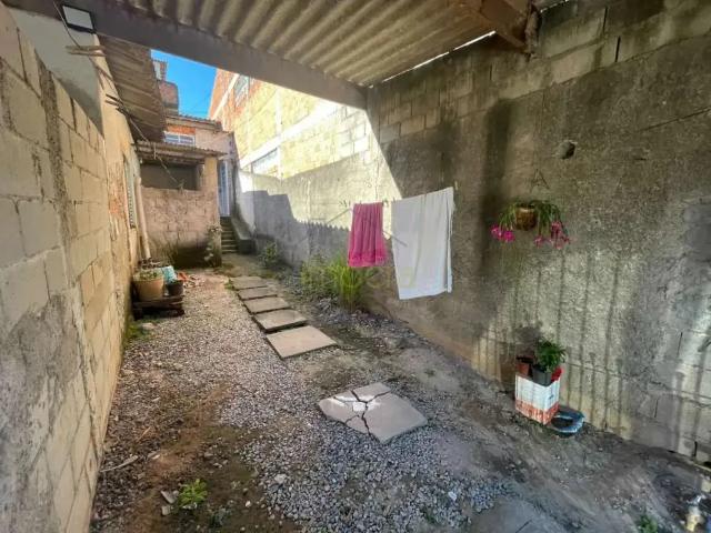 Casa / Sobrado para Venda em São José dos Campos/SP Campos de São José 3 Quartos