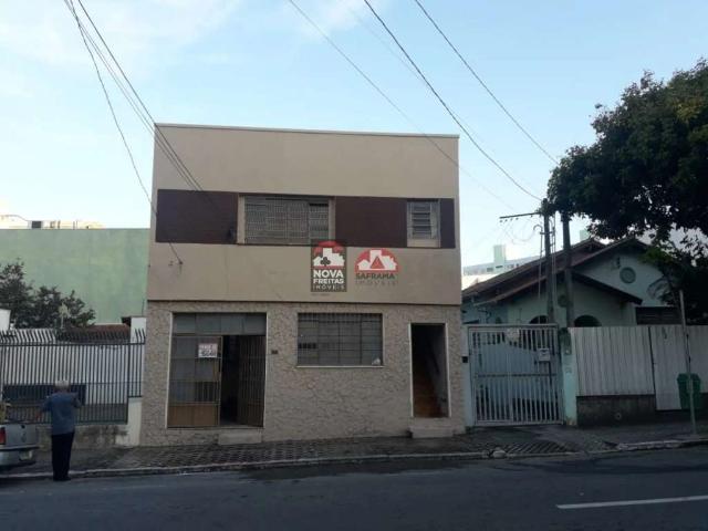 Casa / Sobrado para Venda em São José dos Campos/SP Centro 5 Quartos