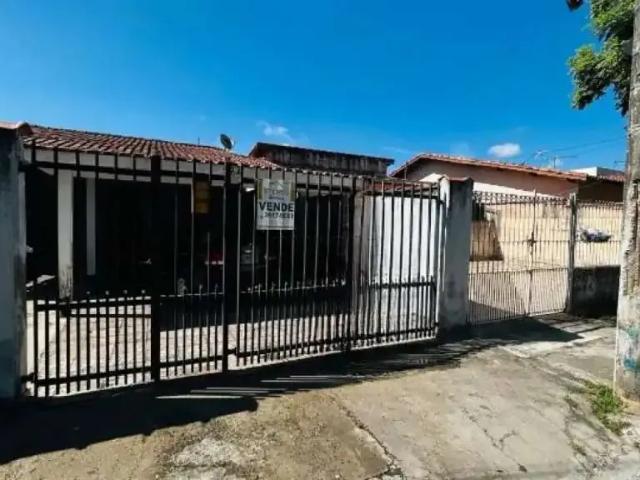 Casa / Sobrado para Venda em São José dos Campos/SP Cidade Vista Verde 3 Quartos