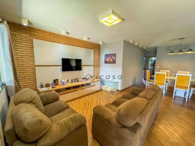 Casa / Sobrado para Venda em São José dos Campos/SP Cidade Vista Verde 3 Quartos