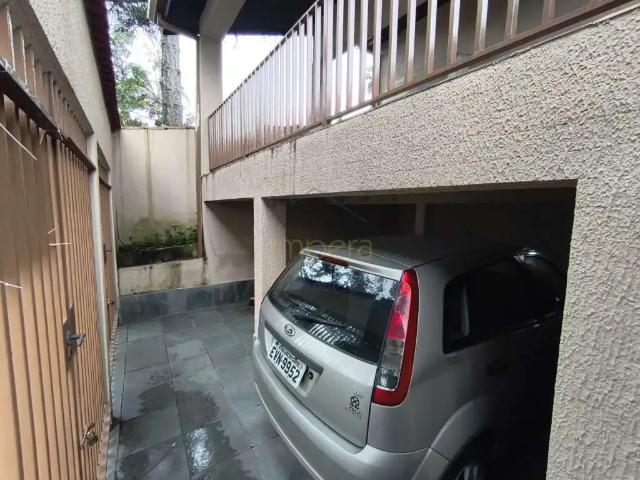 Casa / Sobrado para Venda em São José dos Campos/SP Cidade Vista Verde 4 Quartos