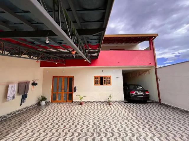 Casa / Sobrado para Venda em São José dos Campos/SP Alto da Ponte 3 Quartos