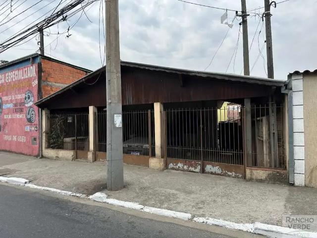 Casa / Sobrado para Venda em São José dos Campos/SP Alto da Ponte 3 Quartos