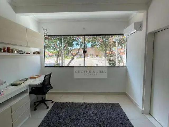 Casa / Sobrado para Venda em São José dos Campos/SP Bosque dos Eucaliptos 3 Quartos