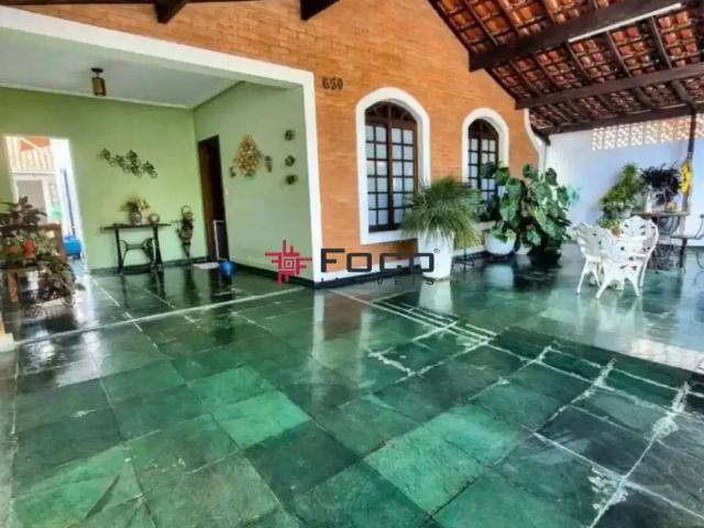 Casa / Sobrado para Venda em São José dos Campos/SP Bosque dos Eucaliptos 3 Quartos