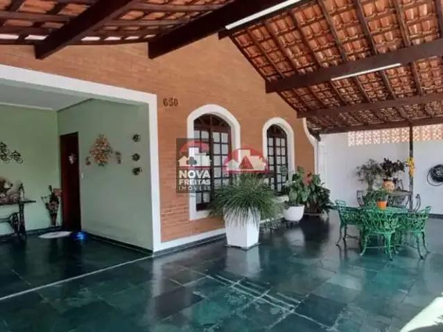 Casa / Sobrado para Venda em São José dos Campos/SP Bosque dos Eucaliptos 3 Quartos