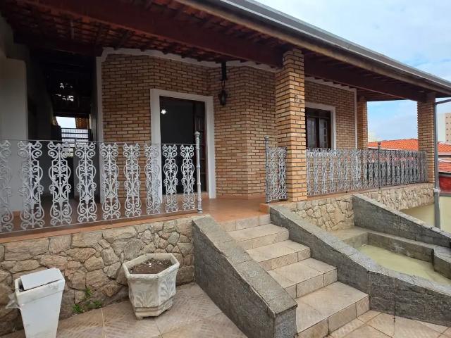 Casa / Sobrado para Venda em São José dos Campos/SP Bosque dos Eucaliptos 3 Quartos