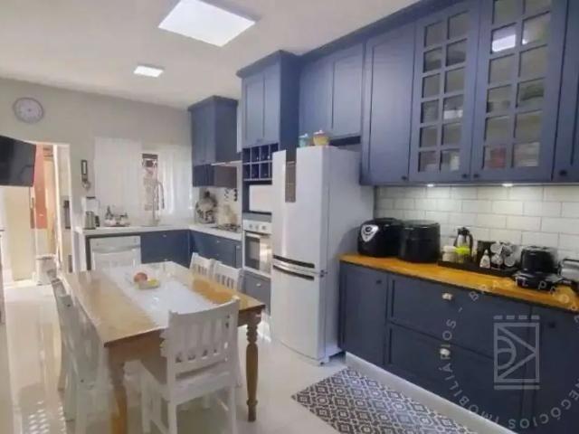 Casa / Sobrado para Venda em São José dos Campos/SP Bosque dos Eucaliptos 3 Quartos
