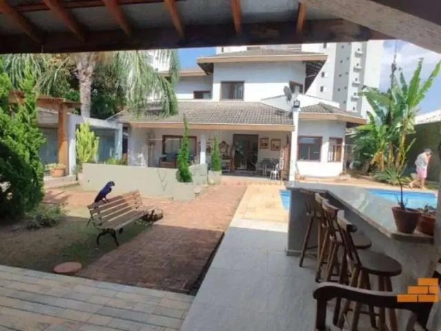 Casa / Sobrado para Venda em São José dos Campos/SP Bosque dos Eucaliptos 4 Quartos