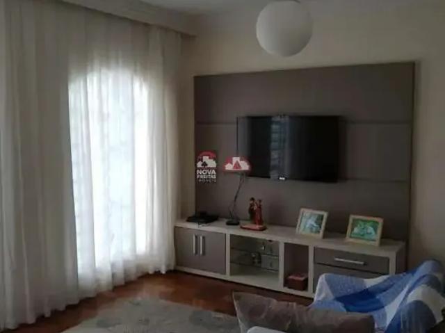 Casa / Sobrado para Venda em São José dos Campos/SP Bosque dos Eucaliptos 4 Quartos